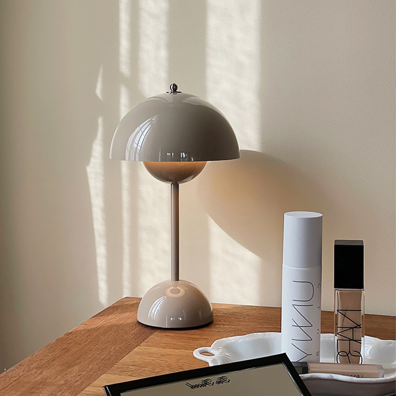 Battery Operated Lights | Cordless lamps | Loholighting